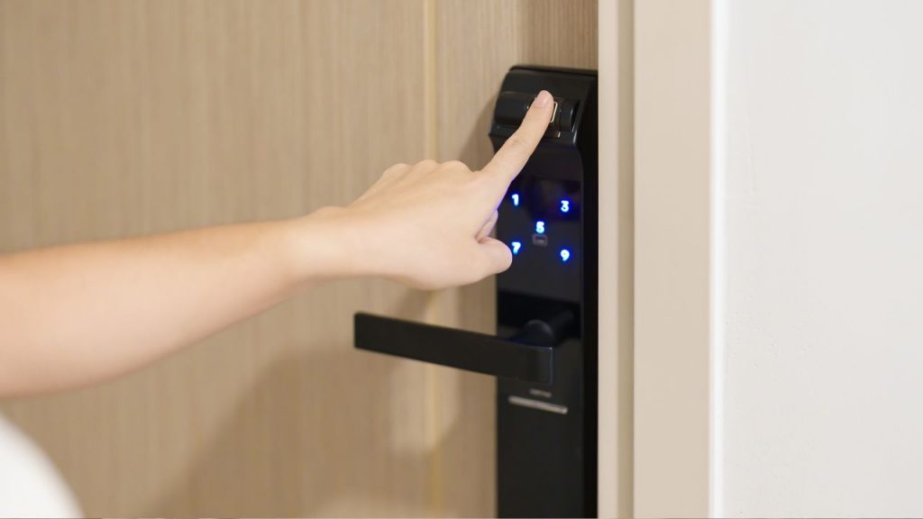 Smart door lock: benefits in the hospital environment - Advantecnia